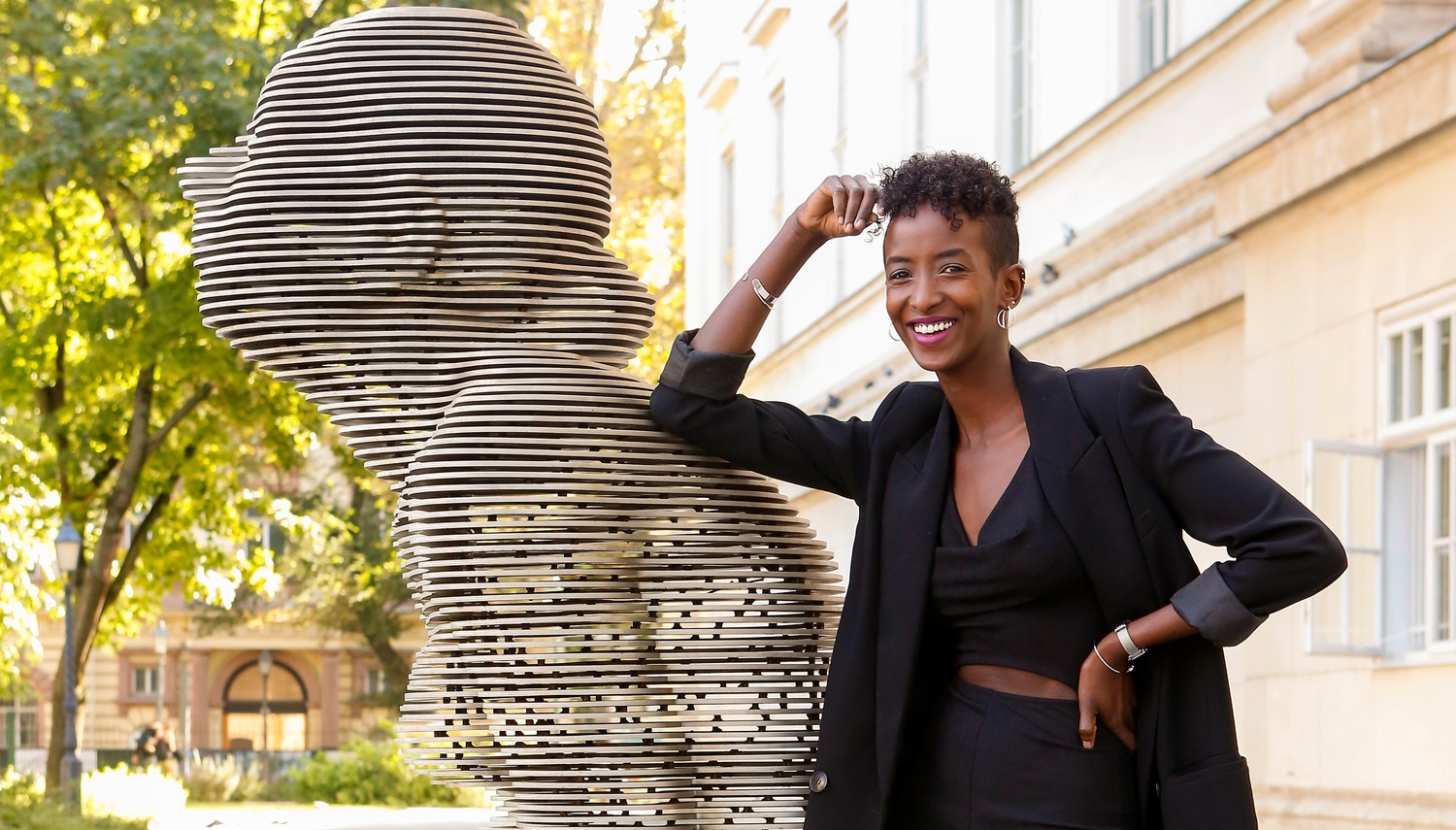 Ez a jóképű srác csavarta el az Ázsia Expressz sztárjának fejét: Kafi ...