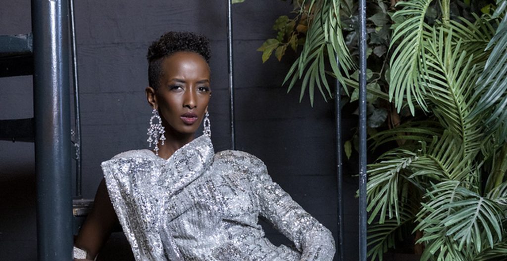 Különleges fotózáson vett részt Kafi Rea Milla: a nőiesség ezer arcát ...