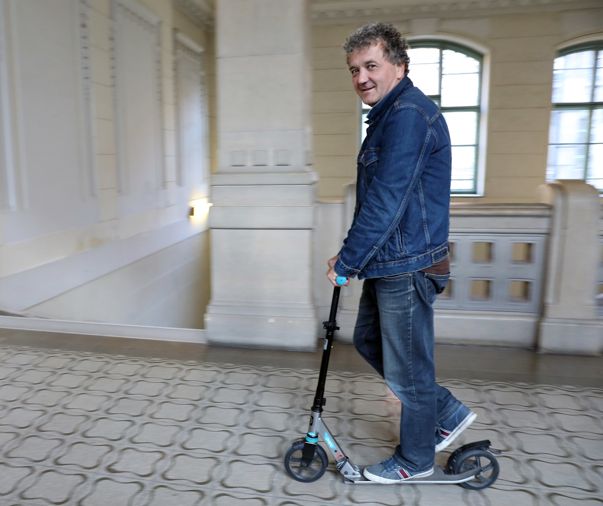 A gyerekeit tartja legnagyobb sikerének Scherer Péter: „Kicsit ...