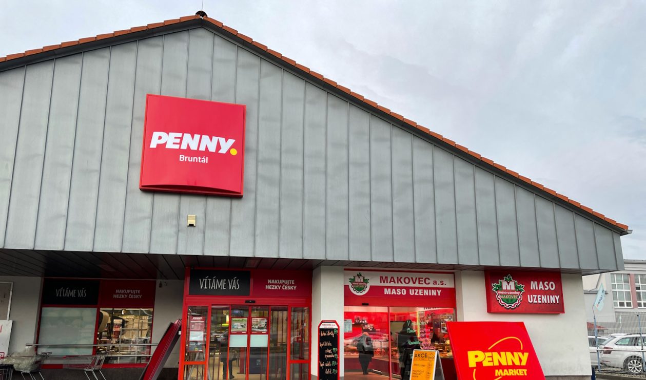 Könnyű, krémes álom: Csokis-meggyes tiramisu – Recept | Meglepetés