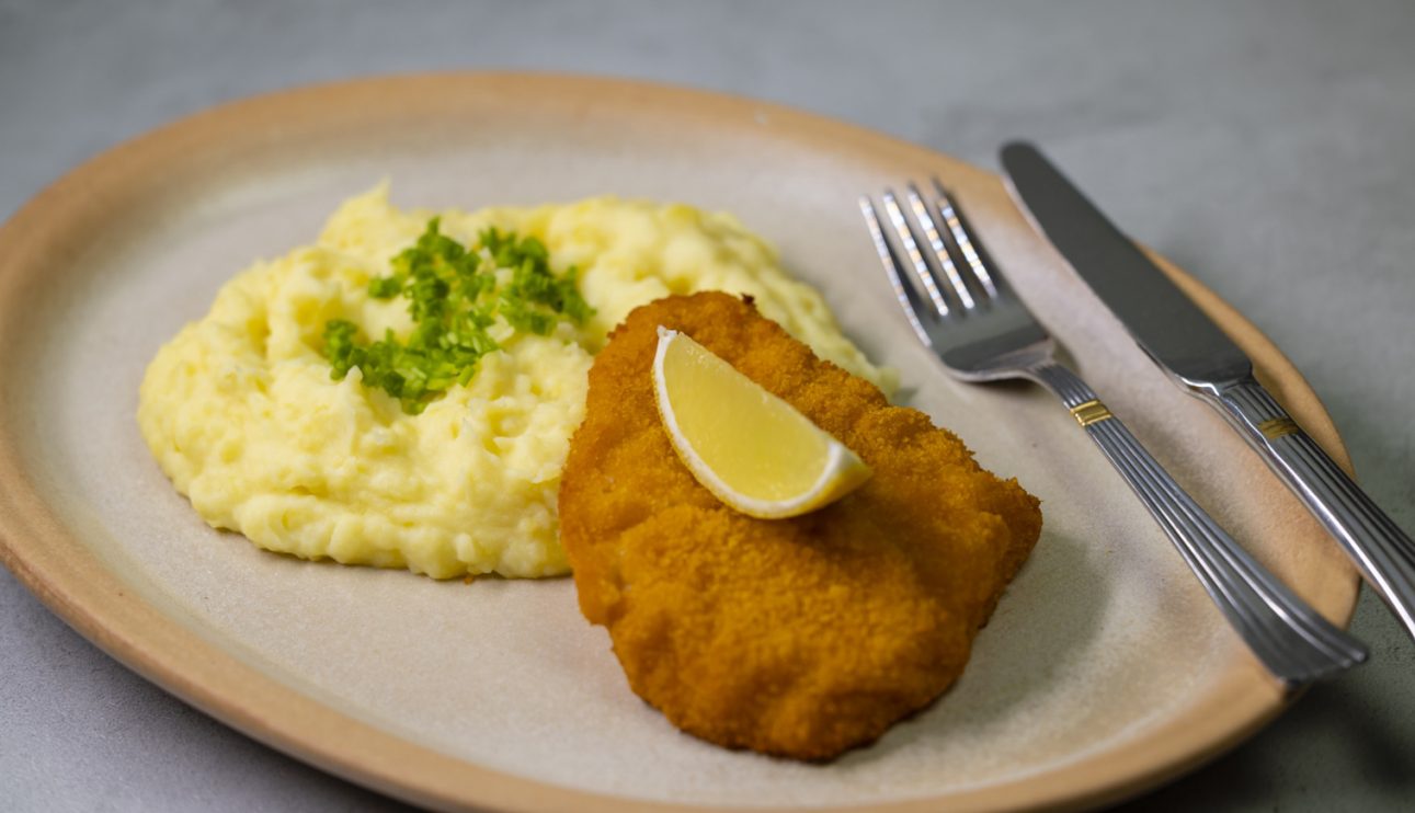 Dr. Demeter Alexandra, a Survivor szereplője